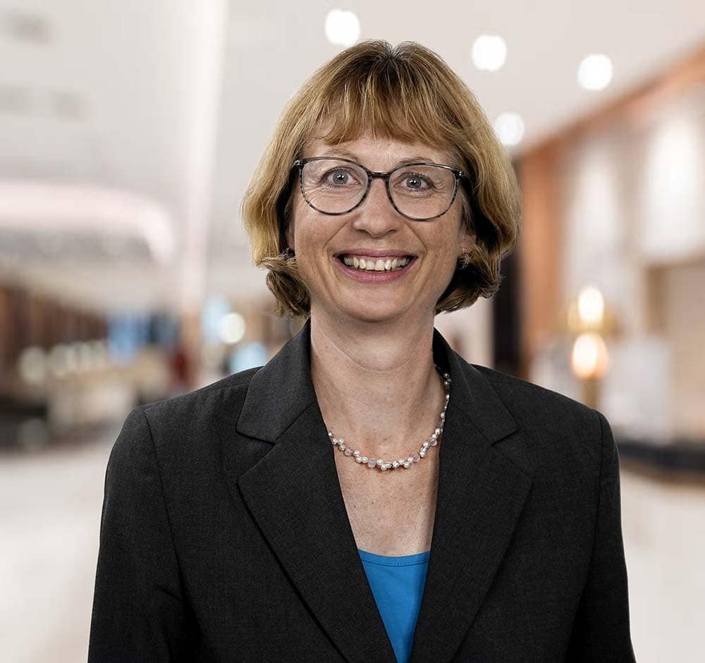 Das Vertragsmanagement für die zb Zentralbahn AG